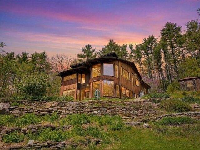 house with 3 bedroom, Leverett MA DS103888980