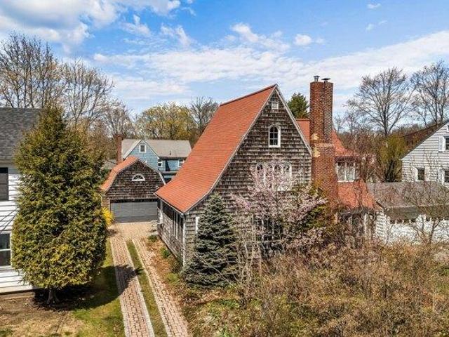 house with 3 bedroom, Lewiston ME DLS102062375