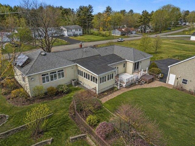 house with 3 bedroom, Lewiston ME DLS102063640