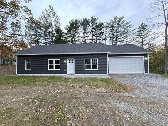house with 3 bedroom, Lewiston ME DS102725938