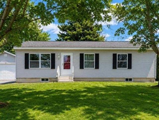 house with 3 bedroom, Lewiston ME DS103126133