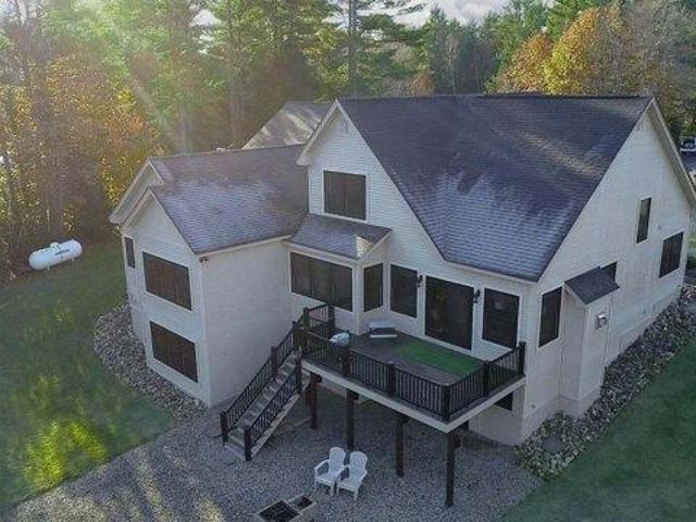 house with 3 bedroom, Lewiston ME DS103885110