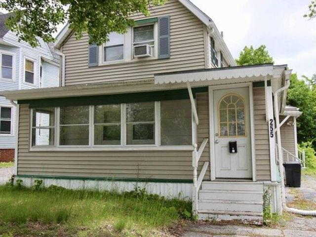 house with 3 bedroom, Lewiston ME DS103930749