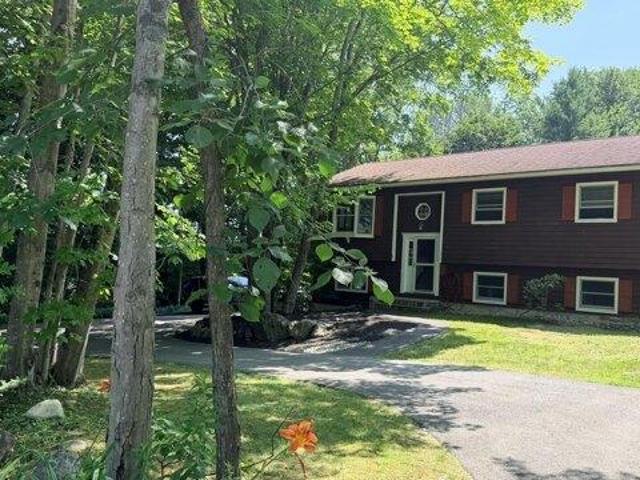 house with 3 bedroom, Lewiston ME DS104149130