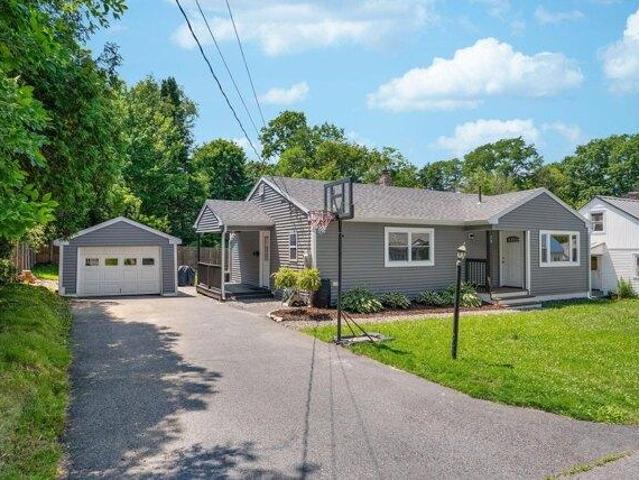house with 3 bedroom, Lewiston ME DS104296910
