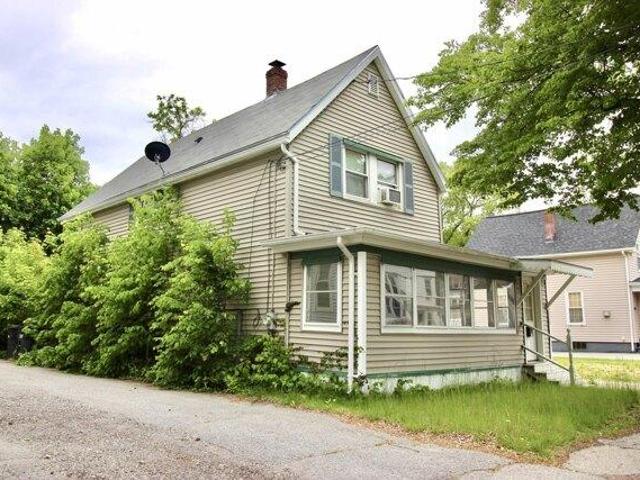 house with 3 bedroom, Lewiston ME ES103160858