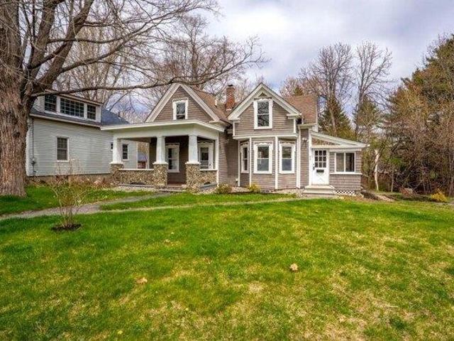 house with 3 bedroom, Lewiston ME ES103161453