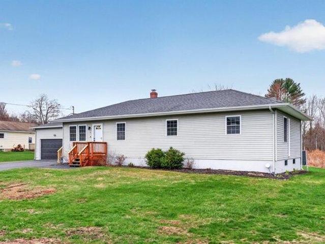 house with 3 bedroom, Lewiston ME ES103223613