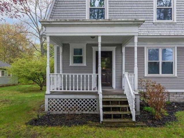 house with 3 bedroom, Lewiston ME ES104515339