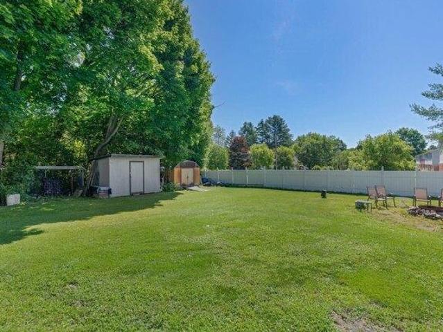 house with 3 bedroom, Lewiston ME ES105112932