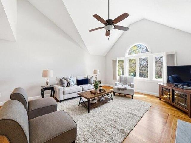 house with 3 bedroom, Lexington MA DS102369666