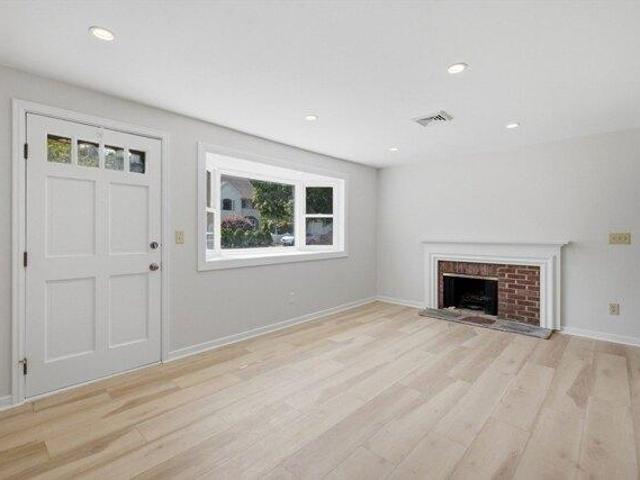 house with 3 bedroom, Lexington MA ES105059457