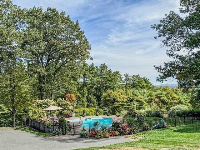 house with 3 bedroom, Leyden MA ES105127103