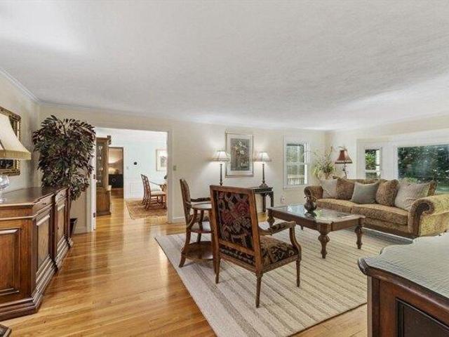 house with 3 bedroom, Lincoln MA ES105127712