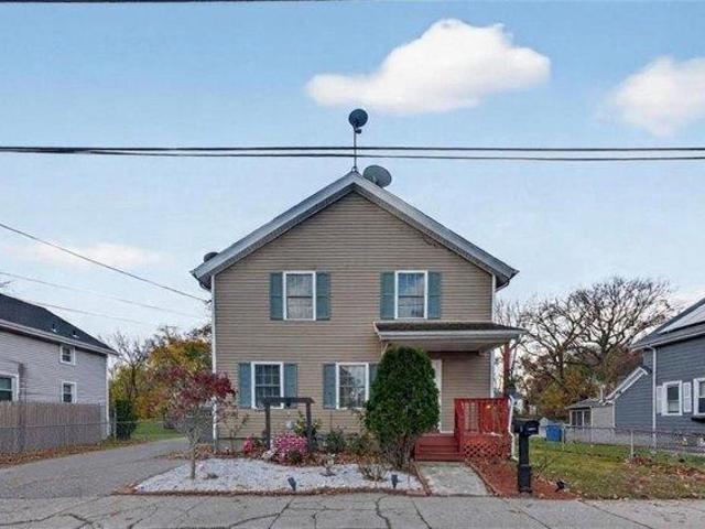 house with 3 bedroom, Lincoln RI DLS102257552