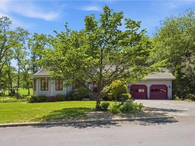 house with 3 bedroom, Lincoln RI ES104810988