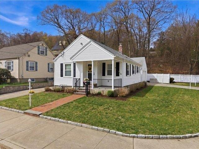 house with 3 bedroom, Lincoln RI ES102959271