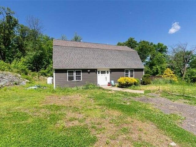 house with 3 bedroom, Lincoln RI ES103016930