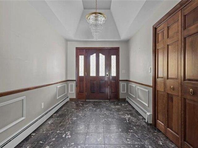 house with 3 bedroom, Lincoln RI ES103071103
