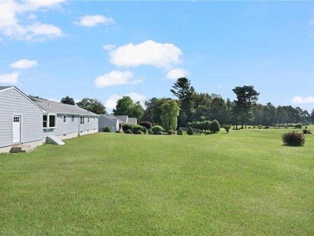 house with 3 bedroom, Lincoln RI ES103221668