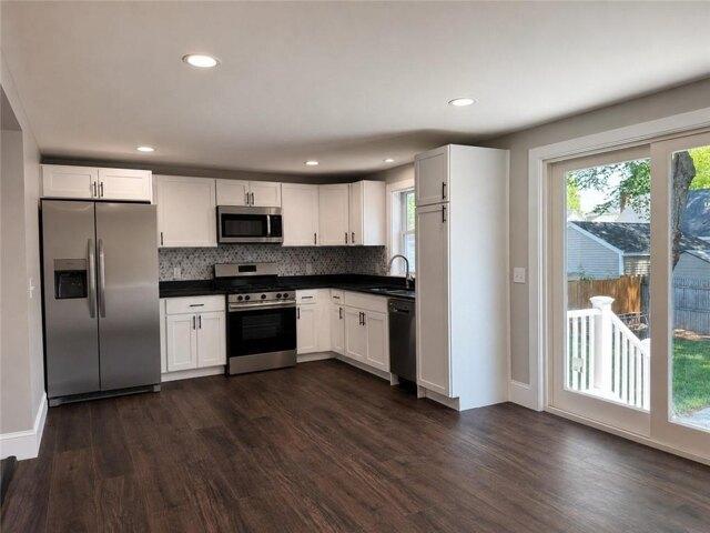 house with 3 bedroom, Lincoln RI ES103435310