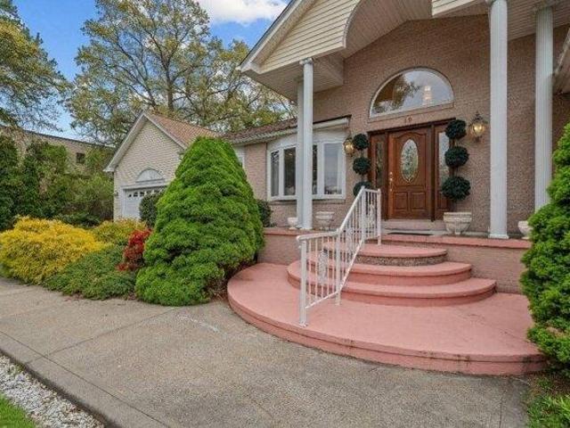 house with 3 bedroom, Lincoln RI ES103807666