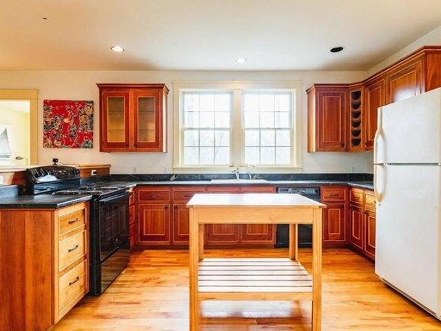 house with 3 bedroom, Lincolnville ME ES104152294