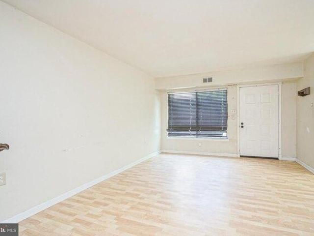 house with 3 bedroom, Lindenwold NJ ES104907538