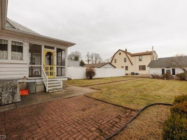 house with 3 bedroom, Linden NJ ES103071119