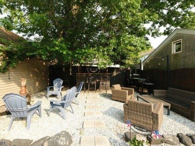 house with 3 bedroom, Linden NJ ES104410816