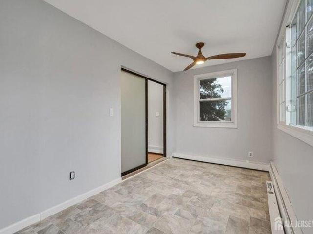 house with 3 bedroom, Linden NJ ES104849065