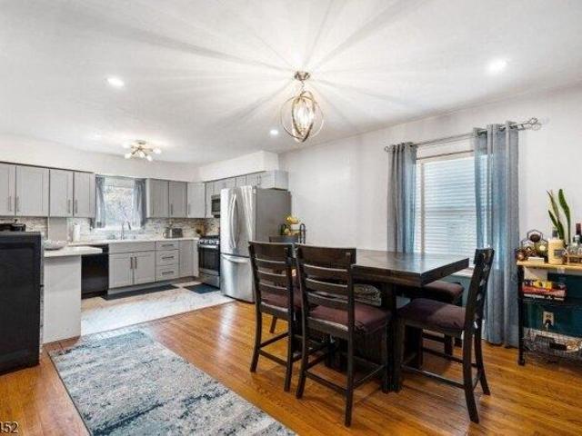 house with 3 bedroom, Linden NJ ES104869375