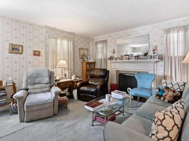 house with 3 bedroom, Linden NJ ES105126240