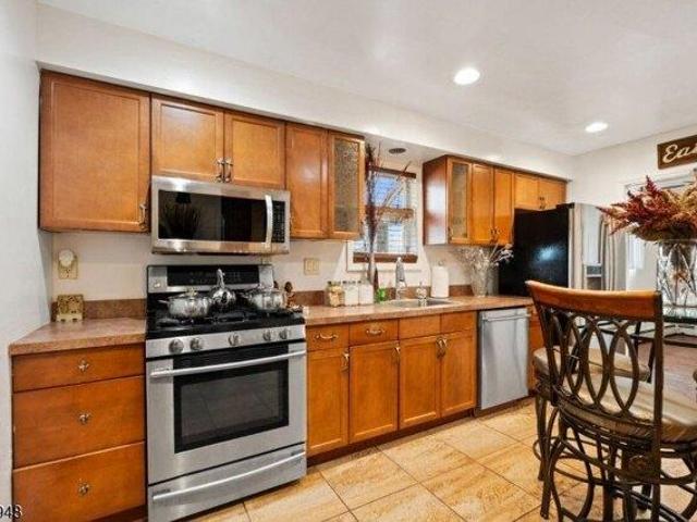 house with 3 bedroom, Linden NJ ES105140300
