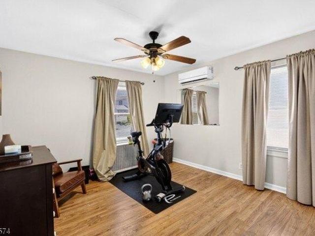 house with 3 bedroom, Linden NJ ES105141256