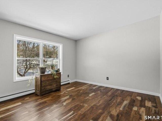 house with 3 bedroom, Lisbon CT DS102216673
