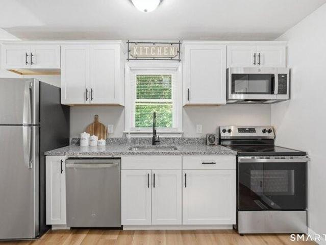 house with 3 bedroom, Lisbon CT DS103600443