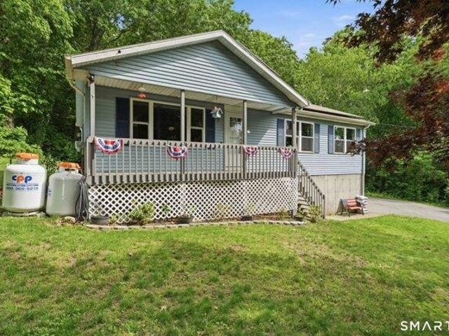 house with 3 bedroom, Lisbon CT DS103929936