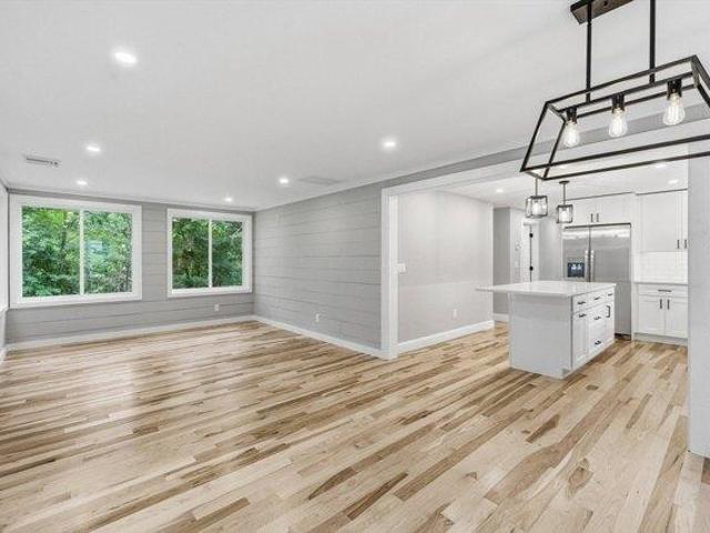 house with 3 bedroom, Littleton MA ES104077968