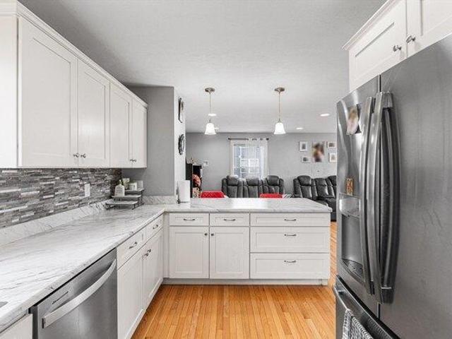 house with 3 bedroom, Littleton MA ES105385095