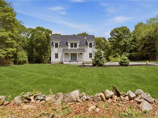 house with 3 bedroom, Little Compton RI DS103667272