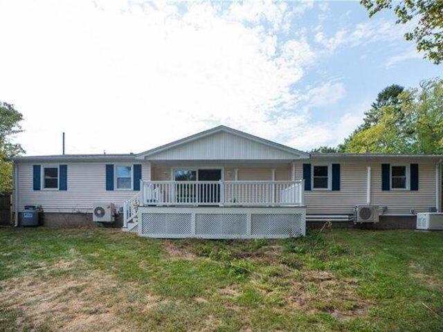 house with 3 bedroom, Little Compton RI ES103187011