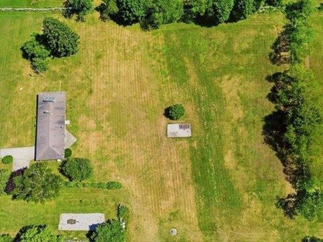 house with 3 bedroom, Little Compton RI ES103889765