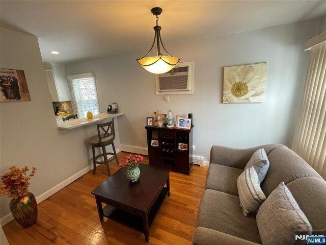 house with 3 bedroom, Little Ferry NJ ES104605023