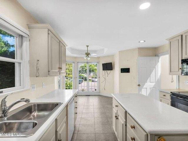 house with 3 bedroom, Little Silver NJ ES105158689