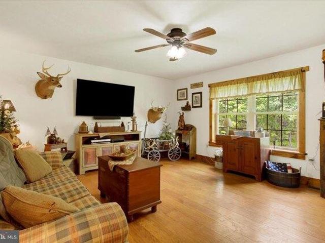 house with 3 bedroom, Littlestown PA DS103627776