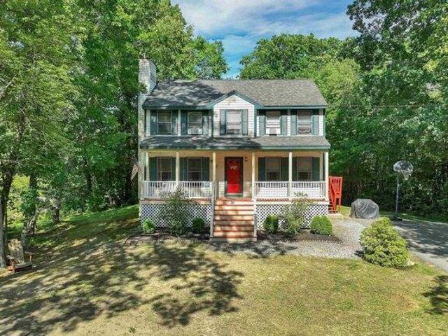 house with 3 bedroom, Litchfield NH DS104265751