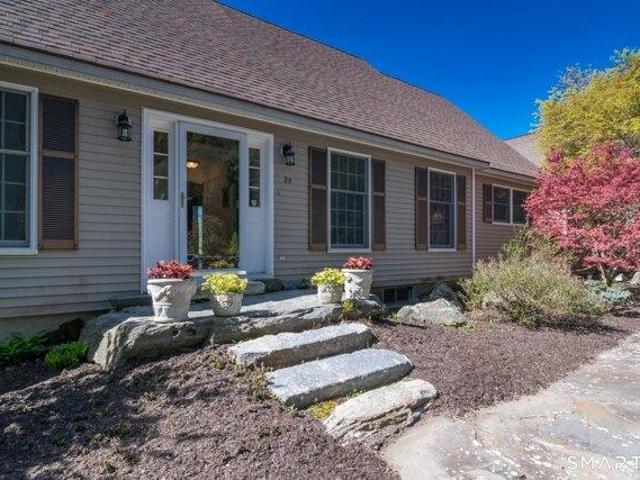house with 3 bedroom, Litchfield CT DLS102798726