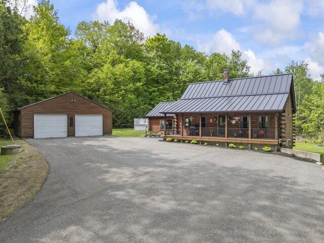 house with 3 bedroom, Livermore ME DS103071287