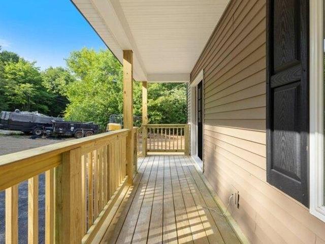 house with 3 bedroom, Livermore ME ES105291526